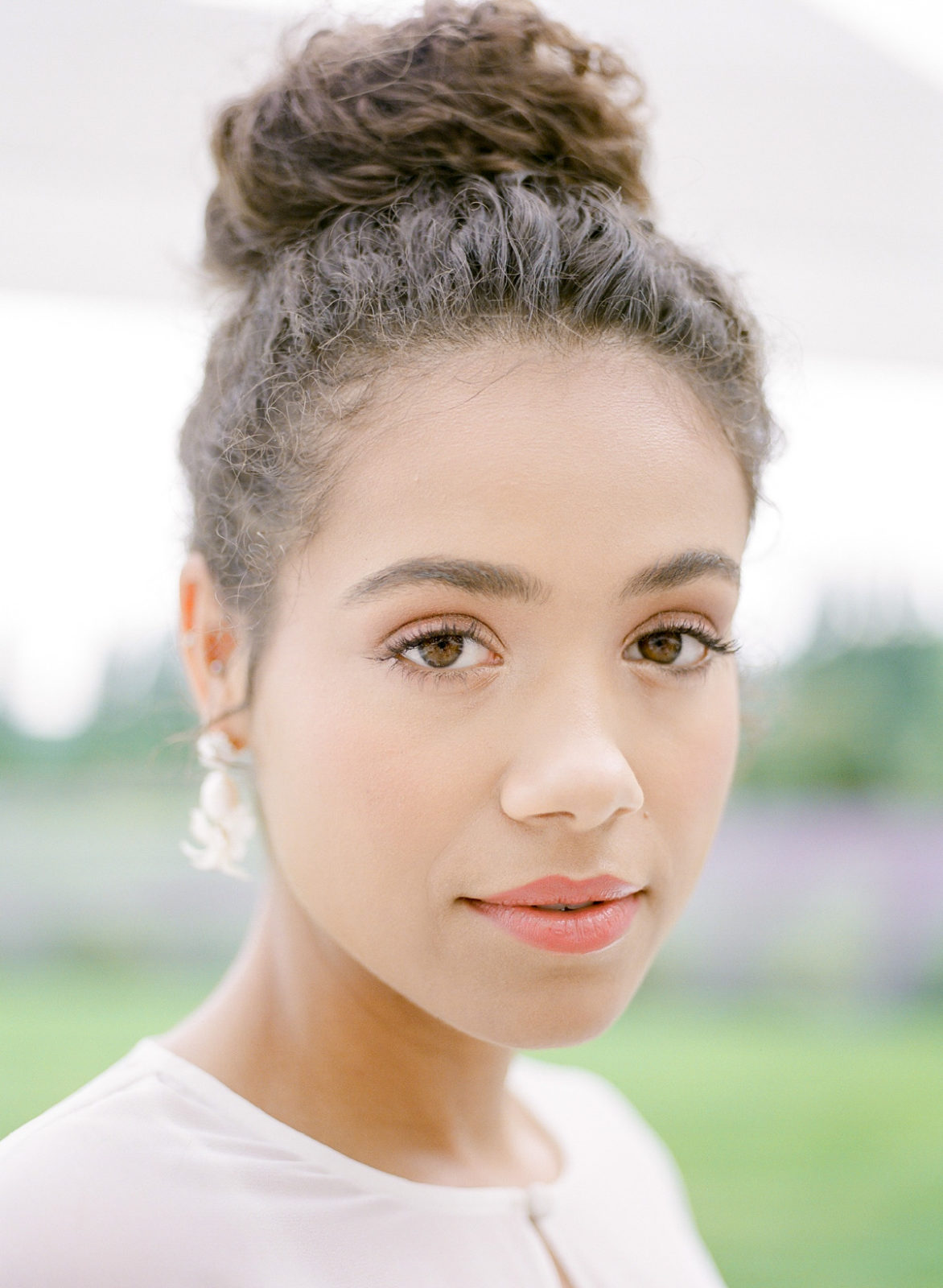 Modern meets Traditional inspired wedding at Woodinville Lavender Farm ...